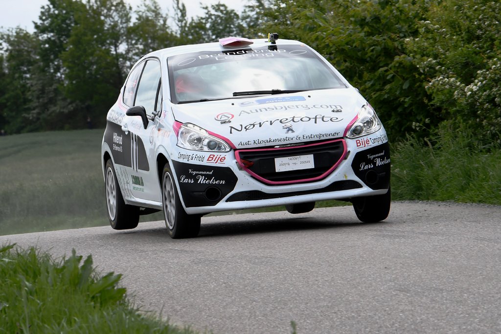 Motorsporten.dk - DM i Rally - Mestrene ”lagde blødt ud“, og satte ...